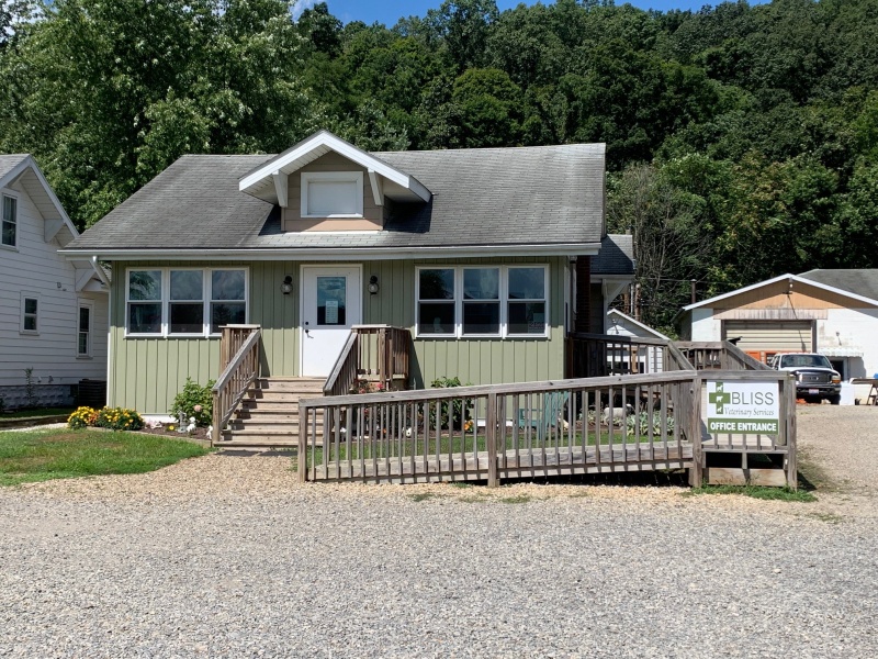 Welcome to the Official website of the Village of Newcomerstown, Ohio ...